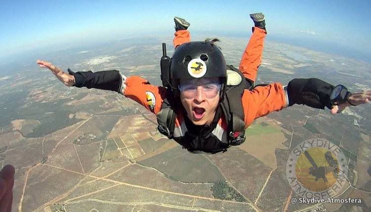 FAQs - Skydive Atmosfera